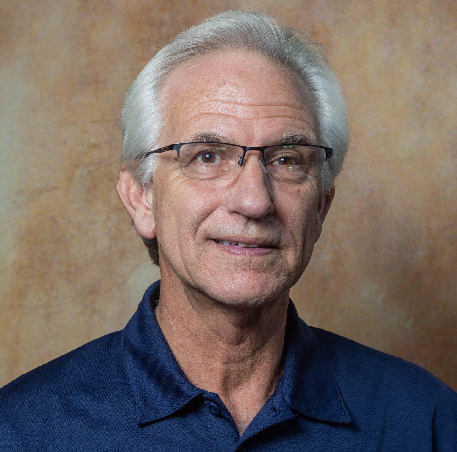 Garage Builders Serving IL, IN, MO, IA, MI | Coach House Garages